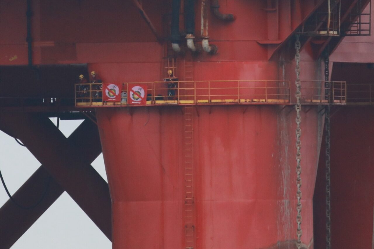 Why I’m blocking a BP oil rig - Greenpeace UK